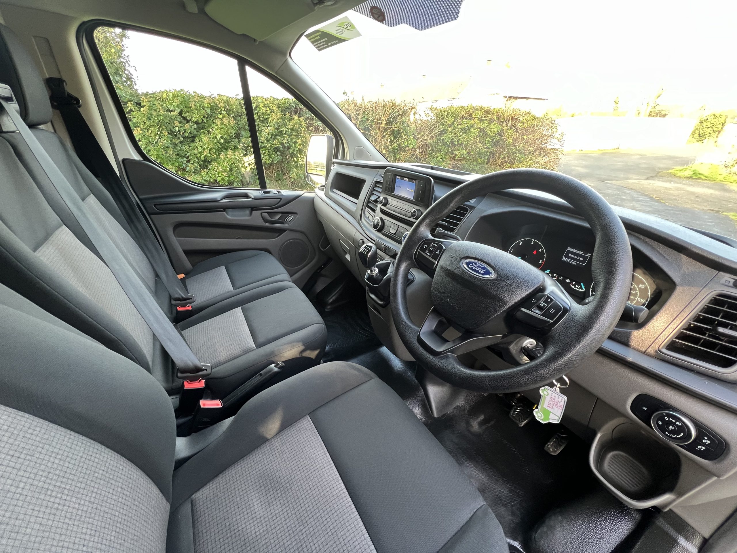 SWB Range – Ford Transit Custom SWB – Home – Comber Commercial Centre